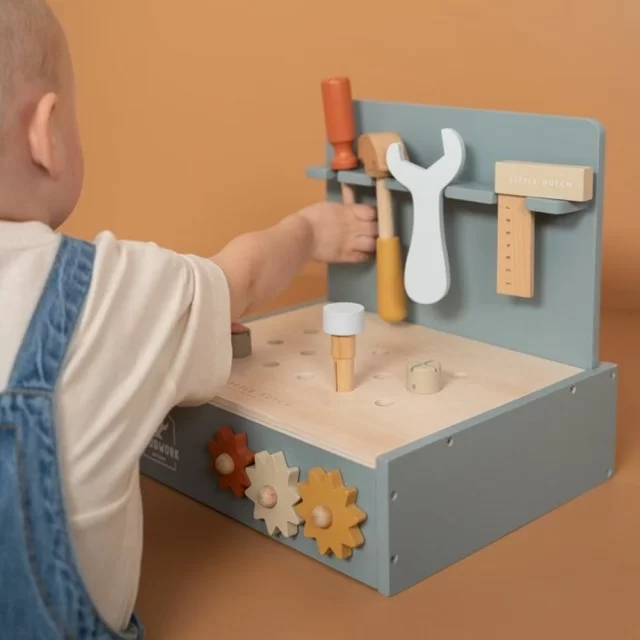 Mini Sto Sa AlatimaNasmejani svet - igračke za decu